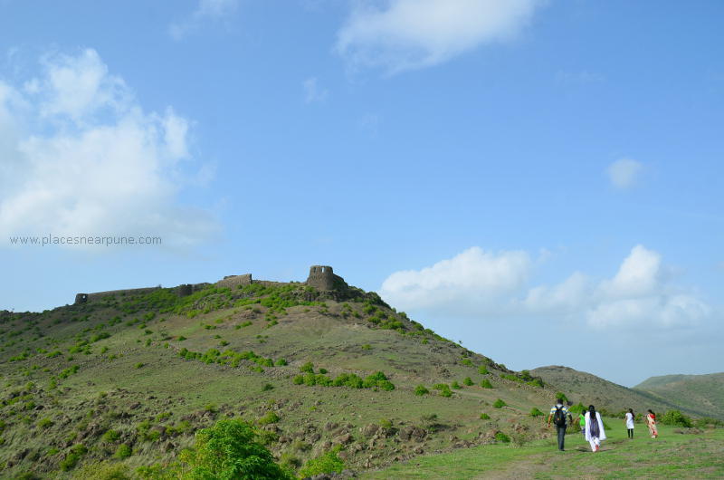 Malhargad – Sonori Fort – near Dive Ghat – Places near Pune and Mumbai