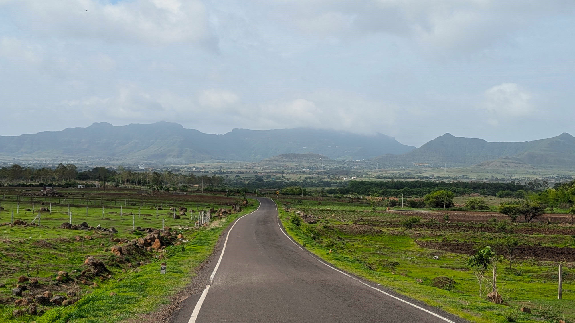 Chaturmukh Shiv Temple near Bopdev Ghat – Places near Pune and Mumbai