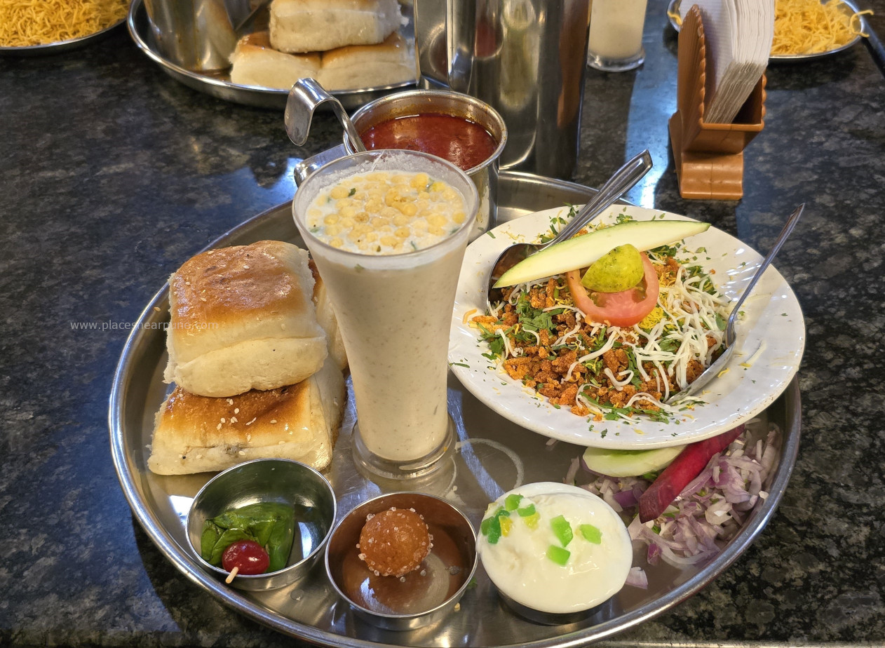 Chaturmukh Shiv Temple near Bopdev Ghat – Places near Pune and Mumbai